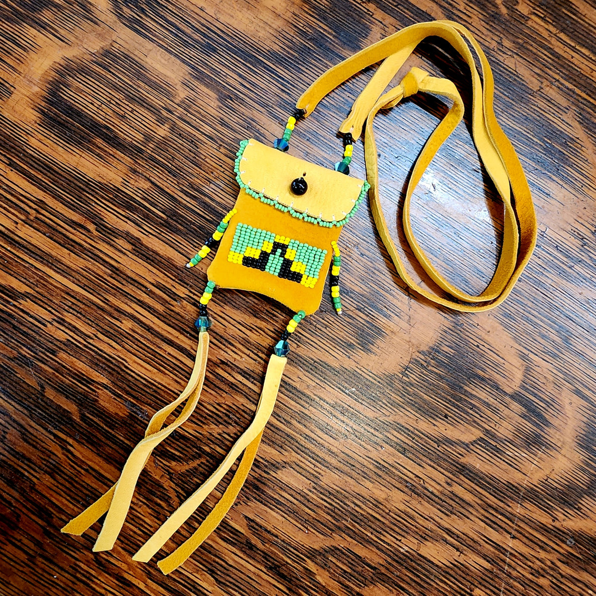 Navajo Beaded Leather Neck Pouch – Gathering Tribes